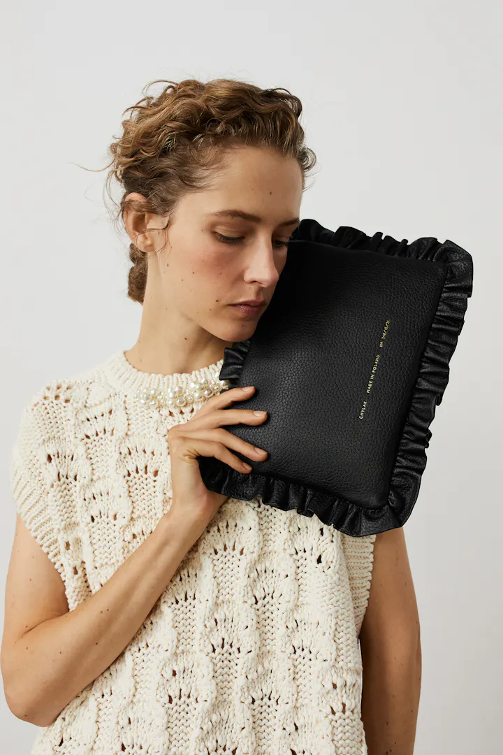 Pillow Clutch Black - Chylak