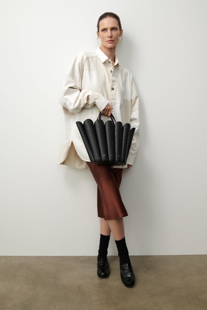 Shell Bag “black ostrich” - Chylak